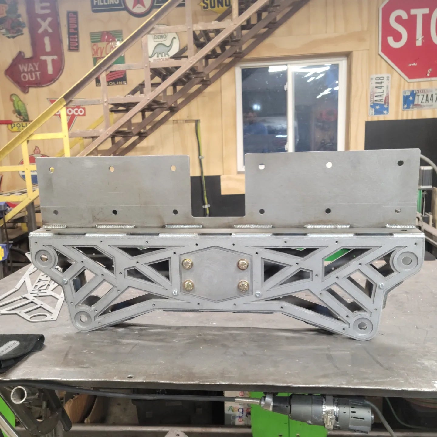 Custom 4-Link Cradle – Backyard Fab